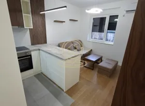 Izdavanje Stan - Novi Sad, Cara Dušana - Adamovićevo naselje - Futoška