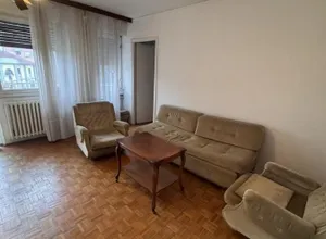 Prodaja Stan - Novi Sad, Socijalno - Rotkvarija