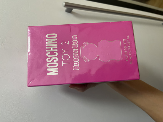 Parfem Moschino