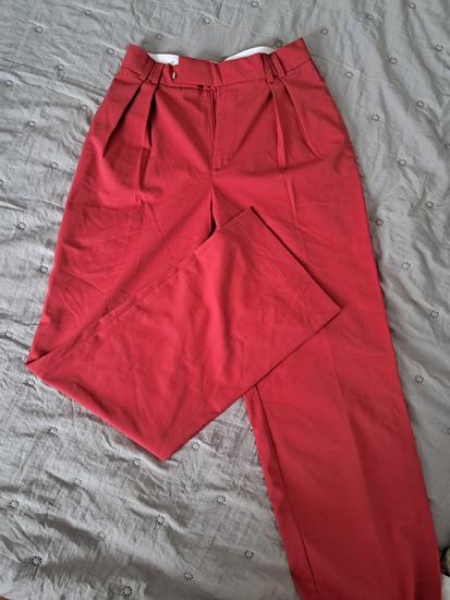 ZARA pantalone NOVO%%1800