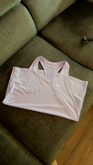 Nike dri-fit tank majica za trening L