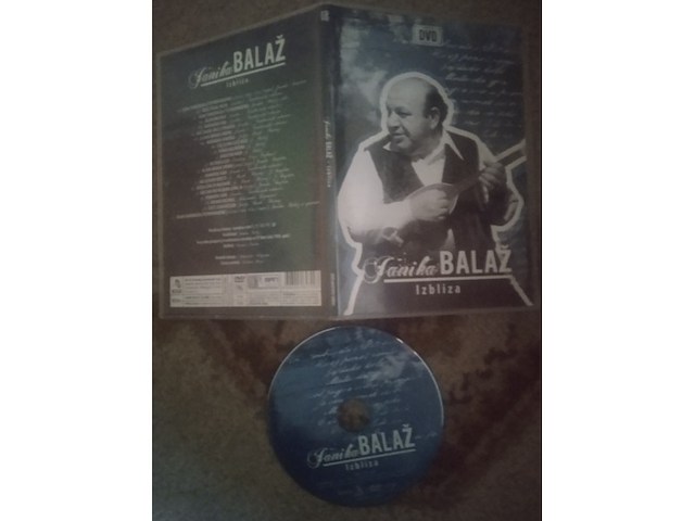 Janika Balaž - Izbliza