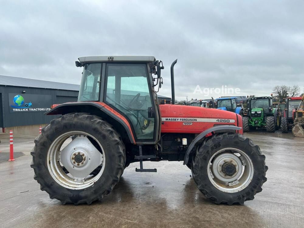 Massey Ferguson 4260 traktor točkaš