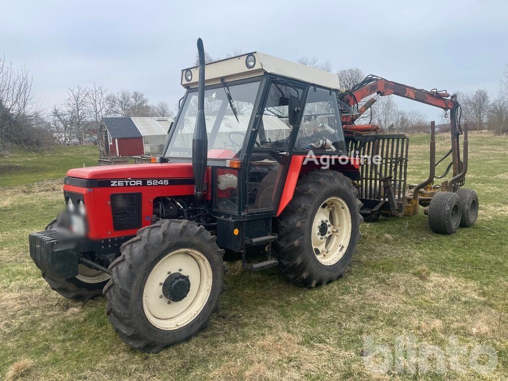 Prodaje se Zetor 5245 traktor točkaš na aukciji