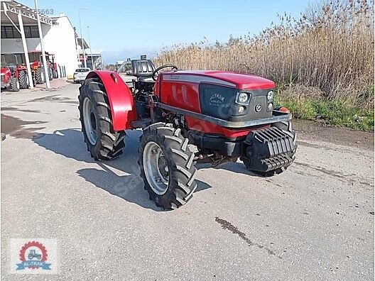 Universal 5285 traktor točkaš