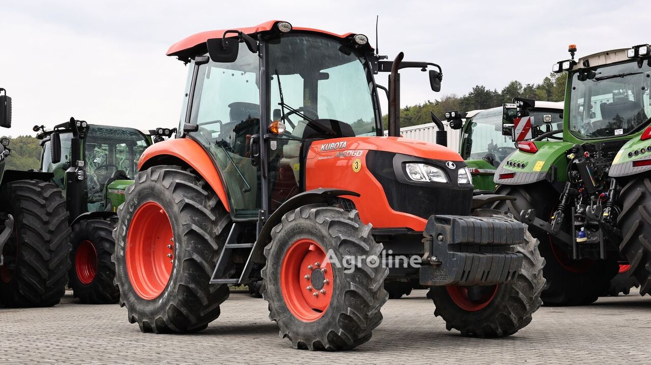 Kubota M 6060 DTHQ traktor točkaš