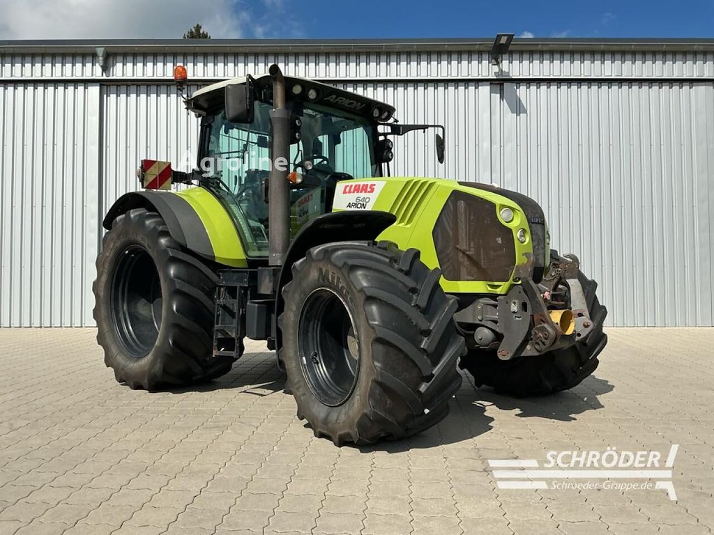 Claas ARION 640 HEXASHIFT traktor točkaš