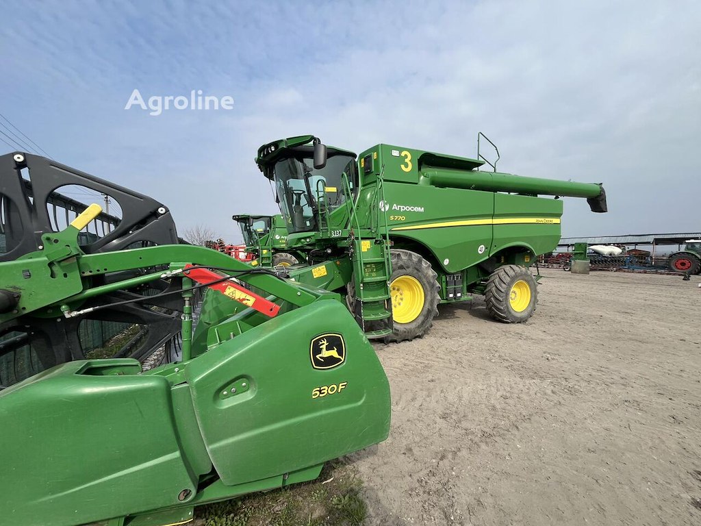 John Deere S770 kombajn za žito