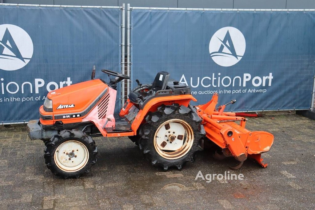 Prodaje se Kubota Aste A-14 traktor točkaš na aukciji