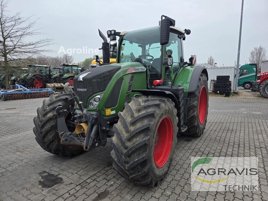 Fendt 724 Vario S4 traktor točkaš