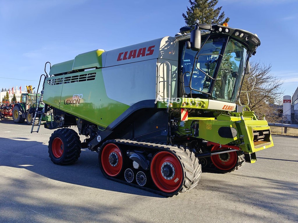 Claas Lexion 670 Terratrac kombajn za žito