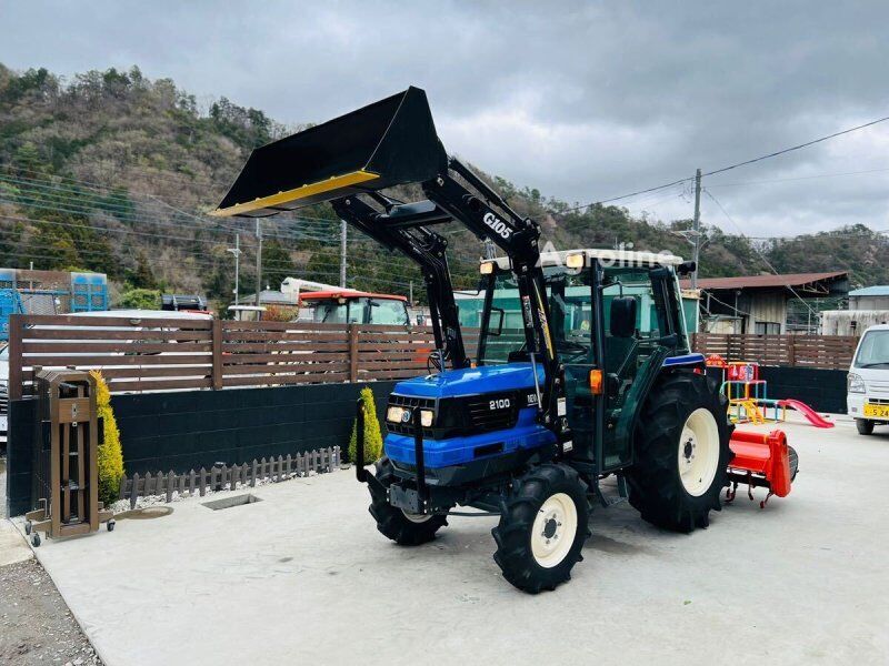 New Holland TRACTOR(NEW HOLLAND) traktor točkaš