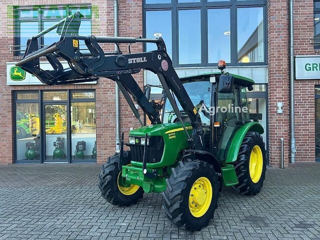 John Deere 5055e traktor točkaš