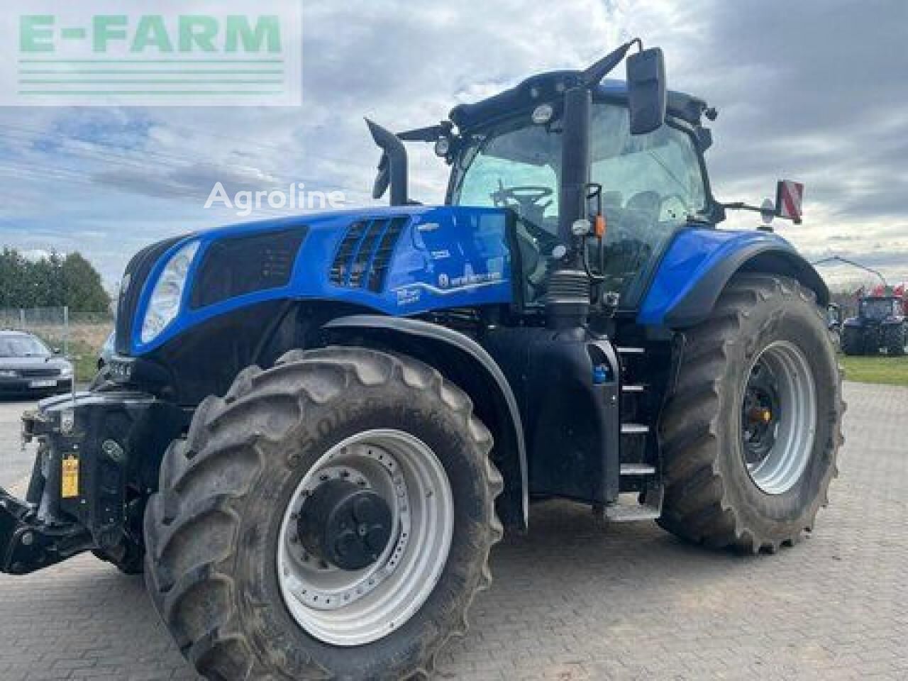 New Holland t 8.380 ac traktor točkaš