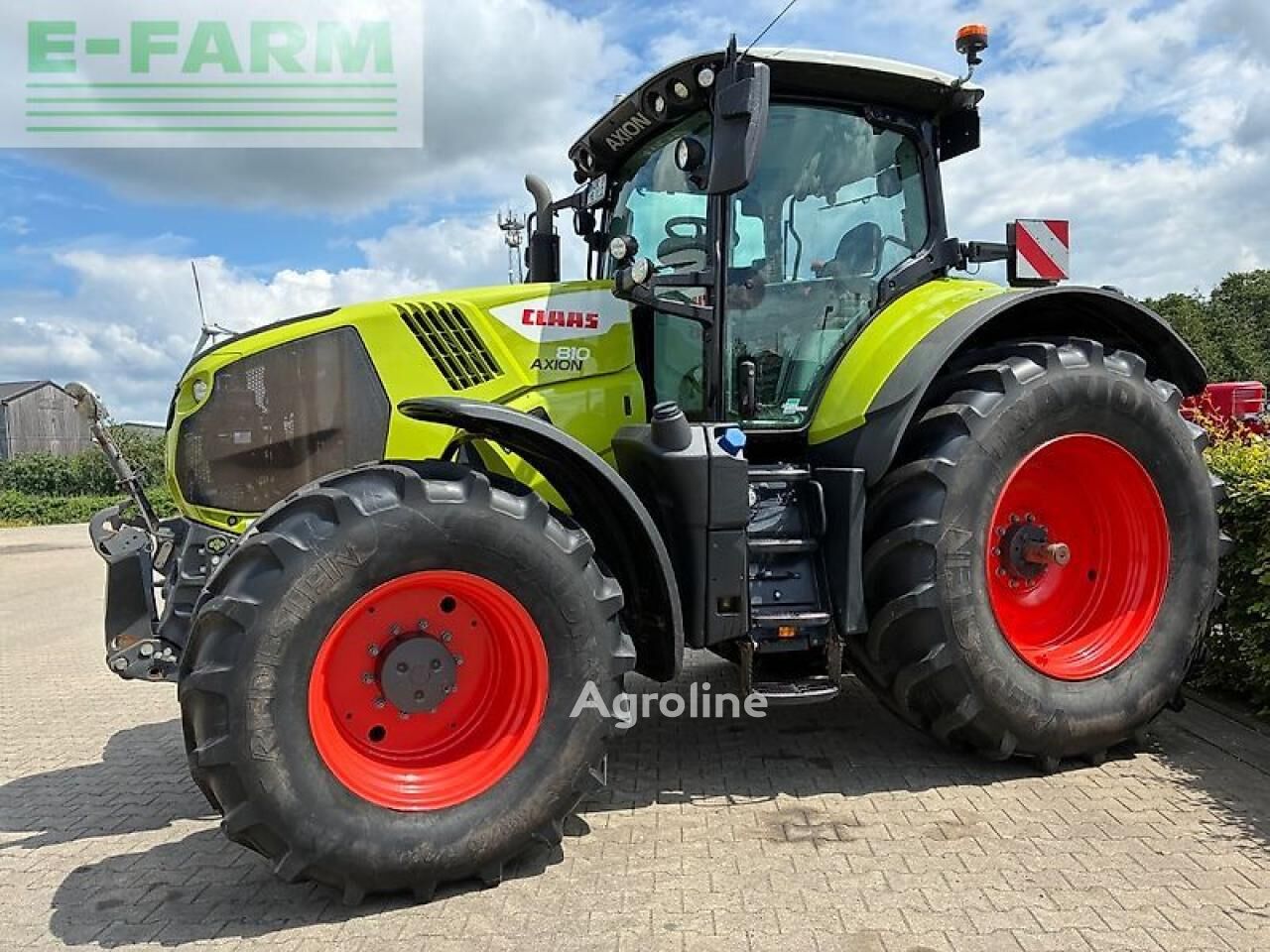 Claas axion 810 cm traktor točkaš