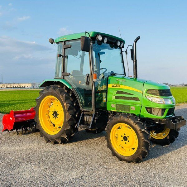 John Deere TRACTOR traktor točkaš