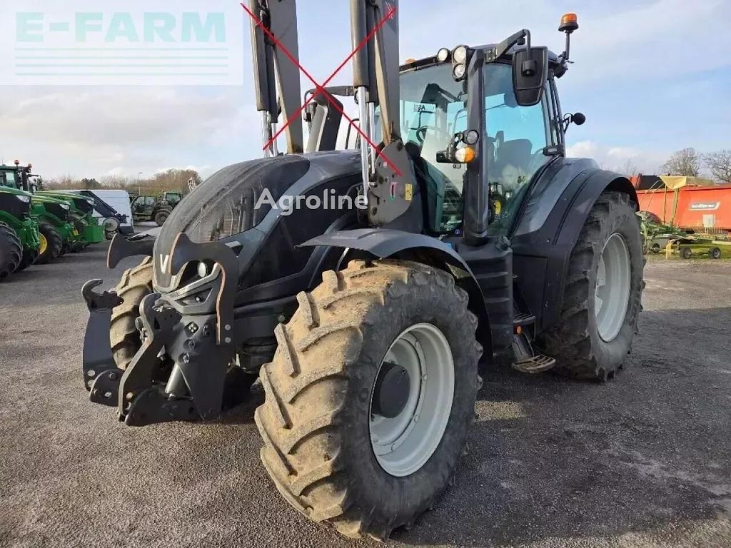 Valtra t145 active traktor točkaš