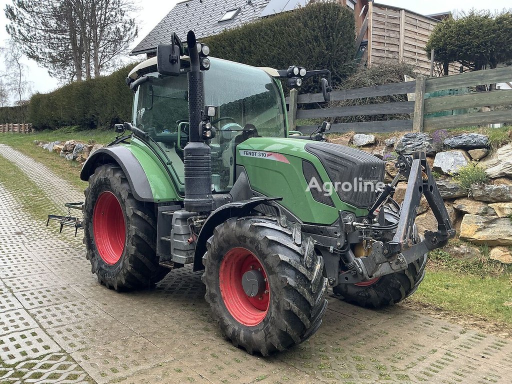 Fendt 310 Vario traktor točkaš