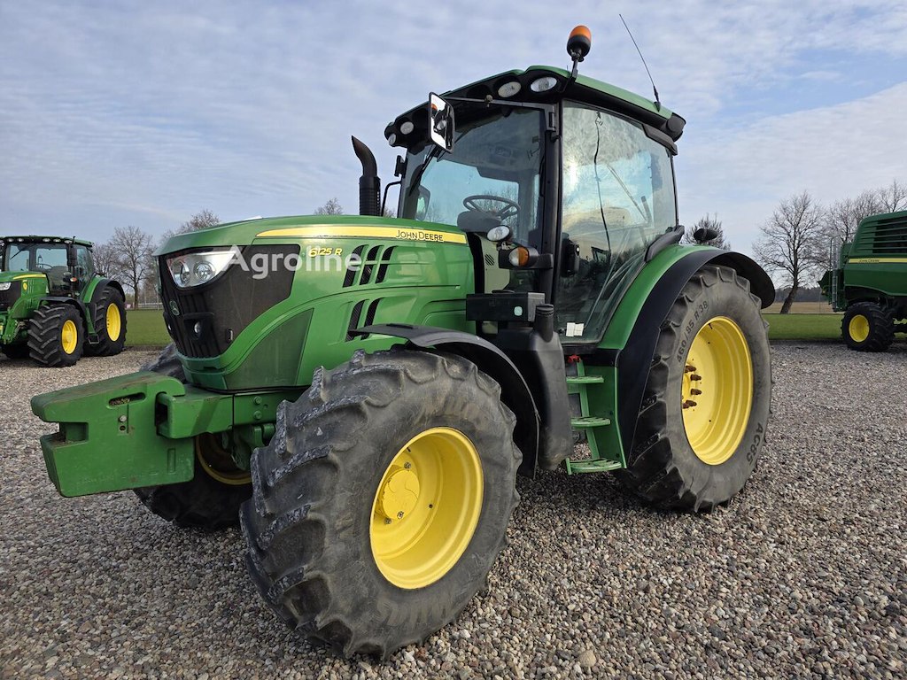 John Deere 6125R traktor točkaš