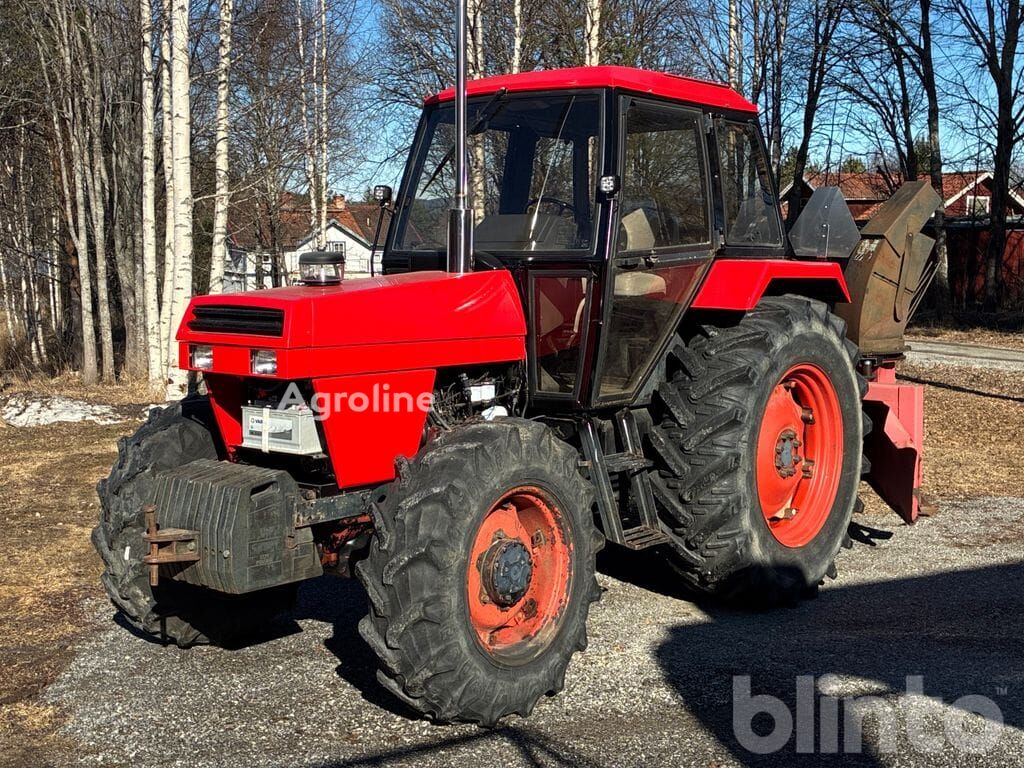 Prodaje se Case IH 1494 traktor točkaš na aukciji