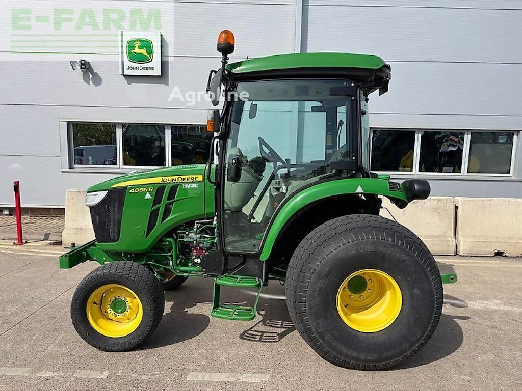 John Deere 4066r traktor točkaš