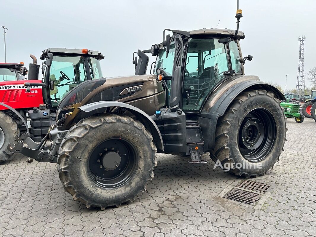 Valtra T 175 Unlimited traktor točkaš
