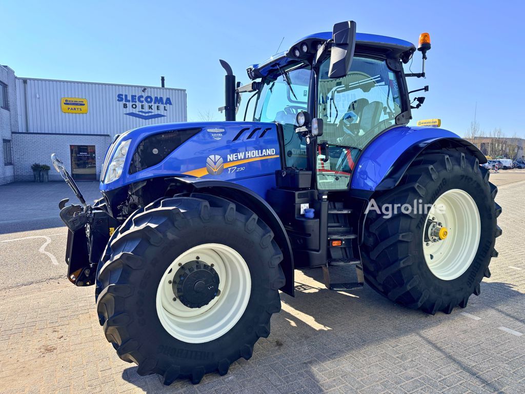 New Holland T7.230AC Stage V traktor točkaš