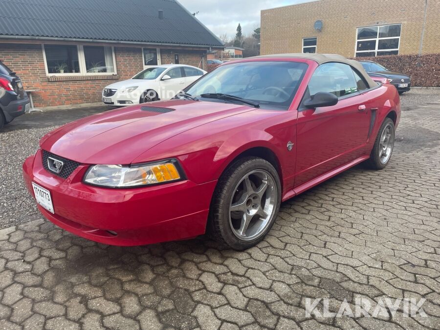 Prodaje se Ford Mustang GT tanjiraču na aukciji