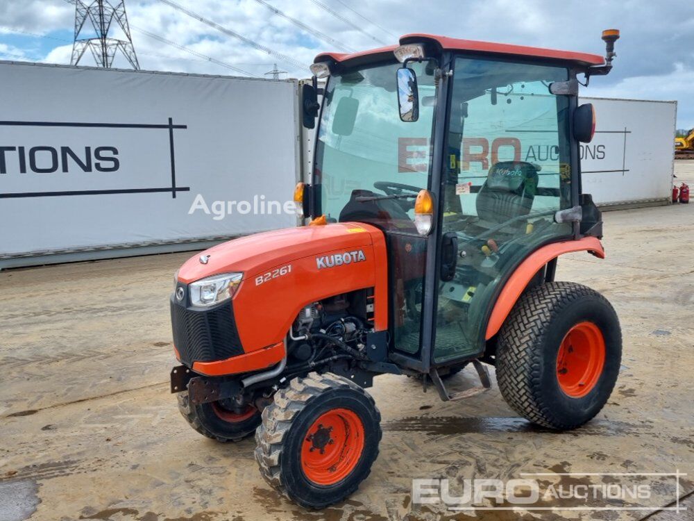 Prodaje se Kubota B2261 mini traktor na aukciji