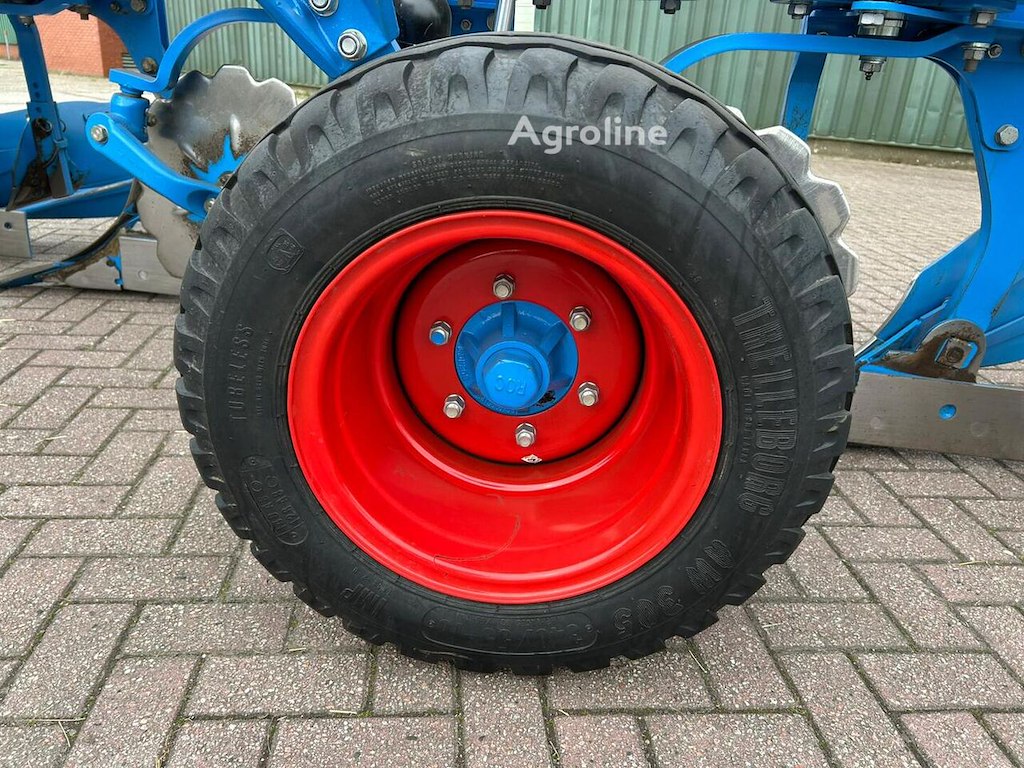 Lemken Juwel 8 reverzibilni plug