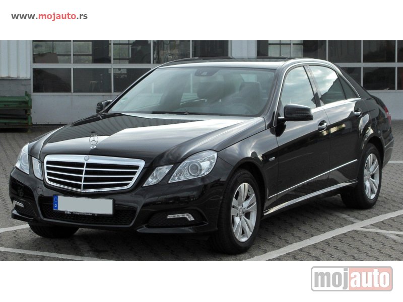 Delovi za Mercedes E klasu W212