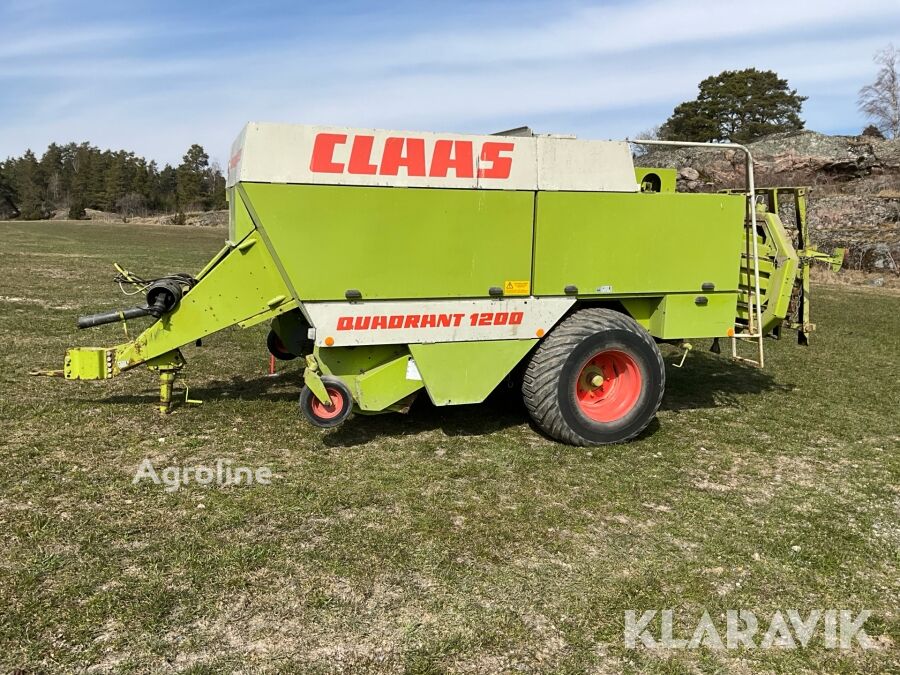 Prodaje se Claas Quadrant 1200 balirku za okrugle bale na aukciji