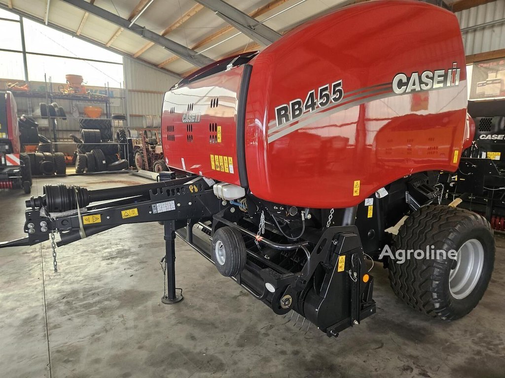 Nova Case IH RB 455 VC RotorCutter balirka za okrugle bale