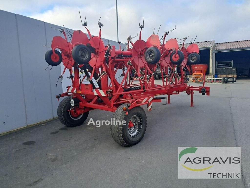 Lely LOTUS 1500 prevrtač sena