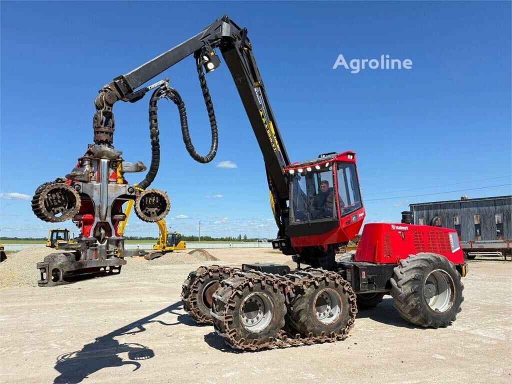 Valmet 901 TX , SP561LF harvester