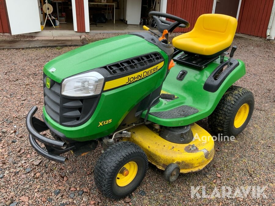 Prodaje se John Deere X125 kosilicu za travu na aukciji