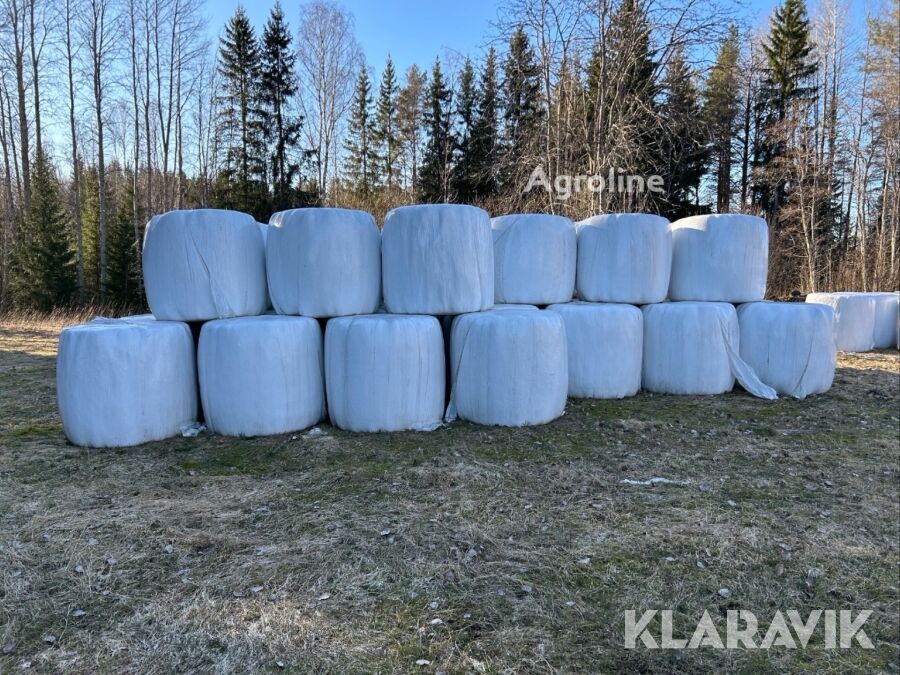 Prodaje se Hösilage första skörd med analys - 20 stycken balar biljnu hranu na aukciji