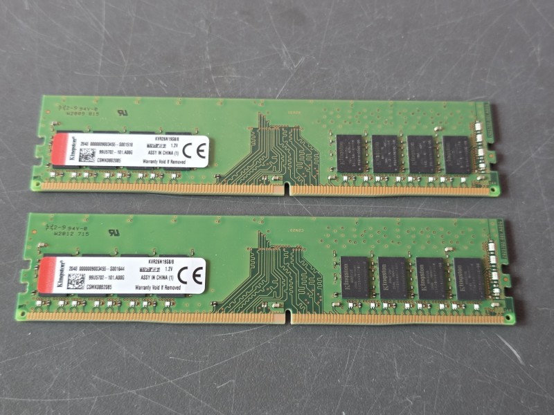 DDR4 Kingston 16GB (2 x 8GB)