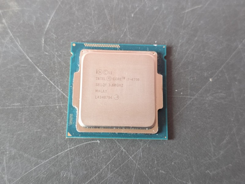 Intel i7 4790