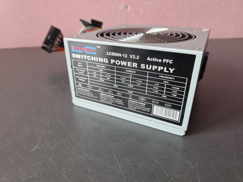 LC Power 500W - 6 pin