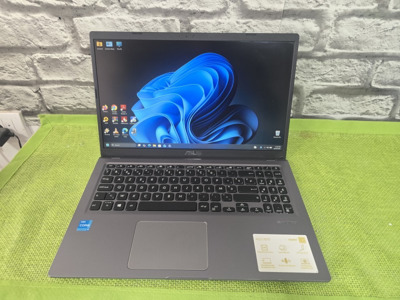 Asus X515-i3 1115G4-8GB-256SSD-15,6FHD-3H
