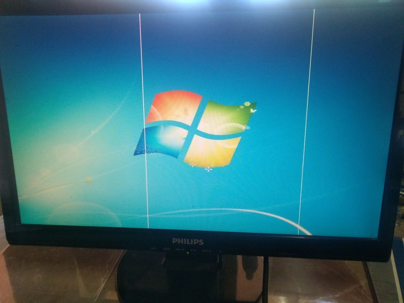 monitor philips 22 inča