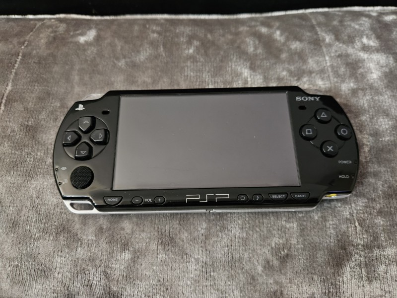 Sony PSP 2004 model