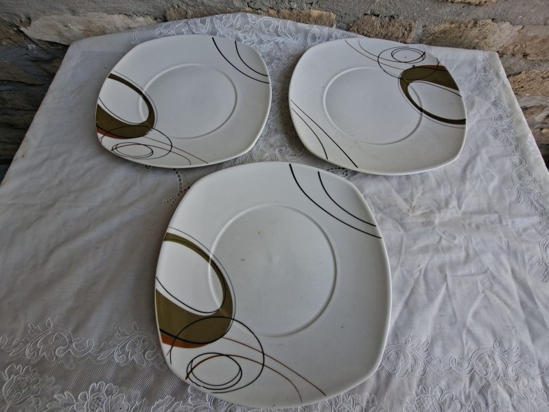 3 velika tanjira ===