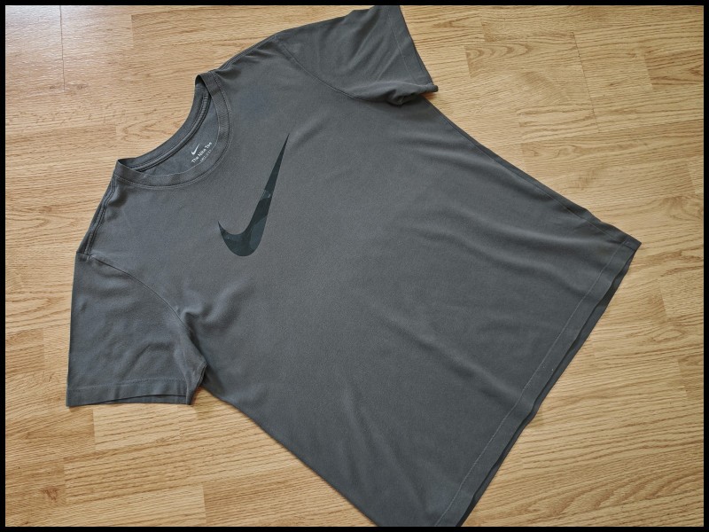 **NIKE**DRI-FIT majica-XL