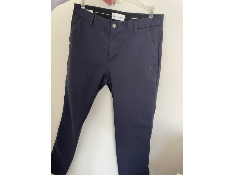 Muske pantalone Calvin Klein