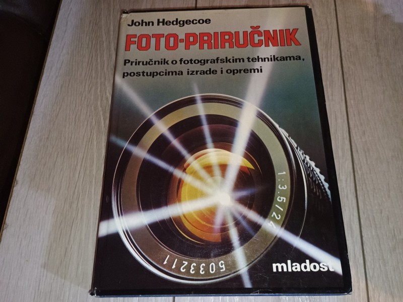 Foto PrirucnikJohn Hedgecoe