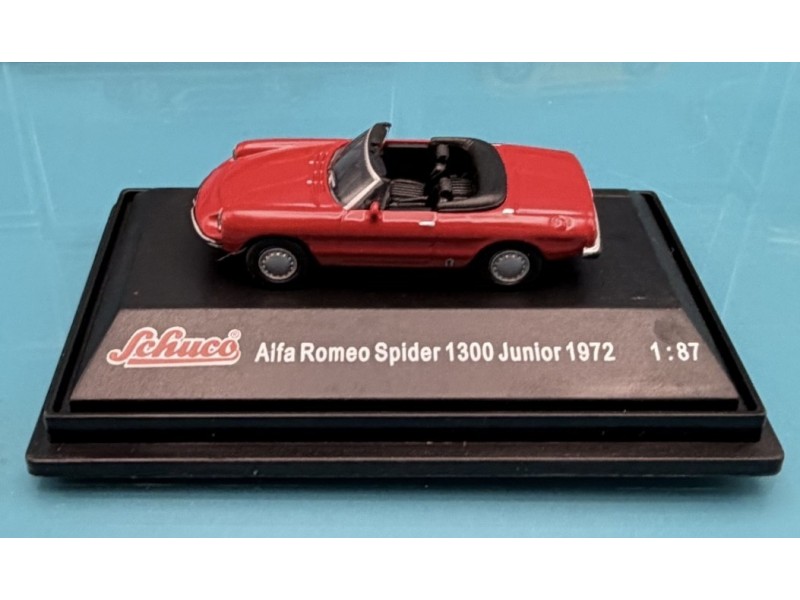1:87 SCHUCO Alfa Romeo Spider 1300 Junior 1972 [BX-03]