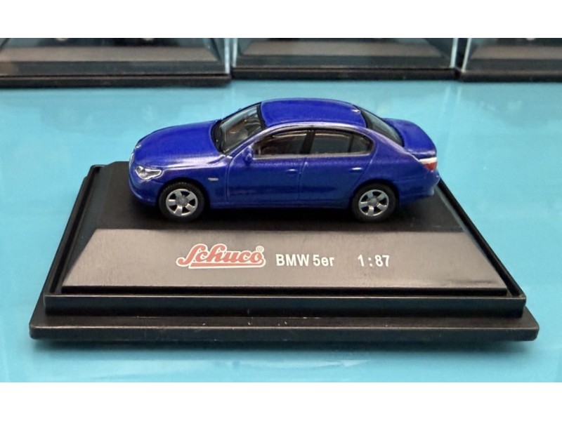 1:87 SCHUCO BMW 5 [BX-31]