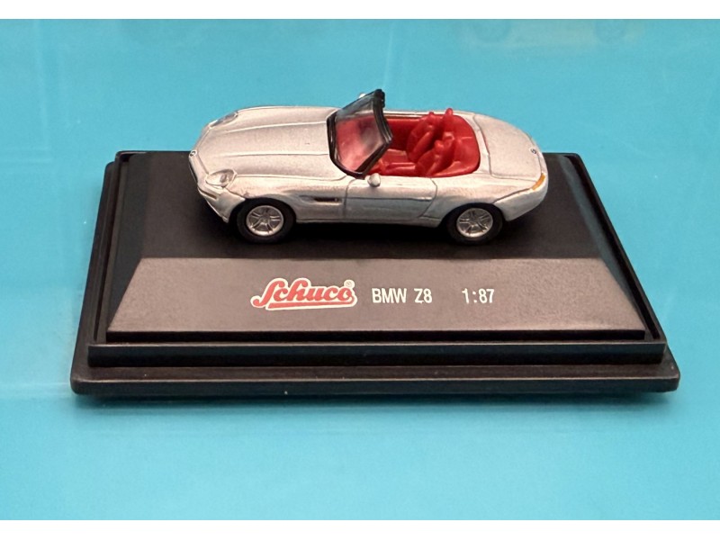 1:87 SCHUCO BMW Z8 [BX-15]